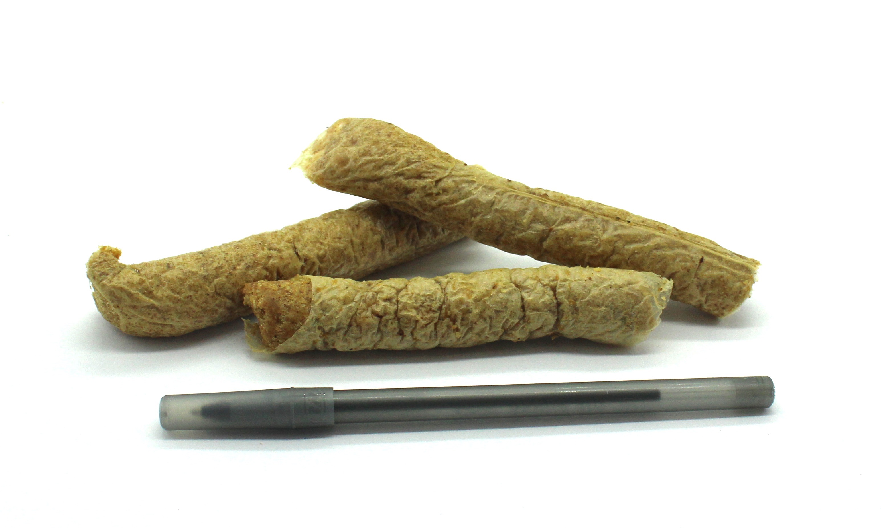 Lamb Lung 2 1-pound Bags PLUS 2 LB BONUS LAMB STICKS - BullySticks.ca